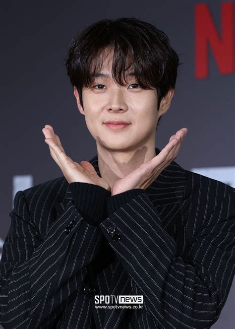 Пин от пользователя Wei 🐹🐶🐉🐰🐥🦊 на доске Guapos K Y C в 2024 г