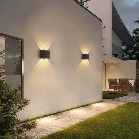 Modern Square Shaped Up And Down Wall Light Homefit