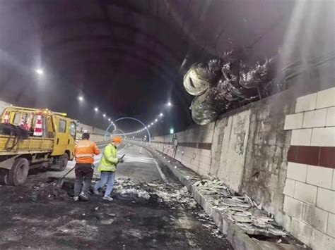 [山西]吕梁南高速公路公司成功处置八盘山隧道载苯罐车着火突发事件 手机新浪网
