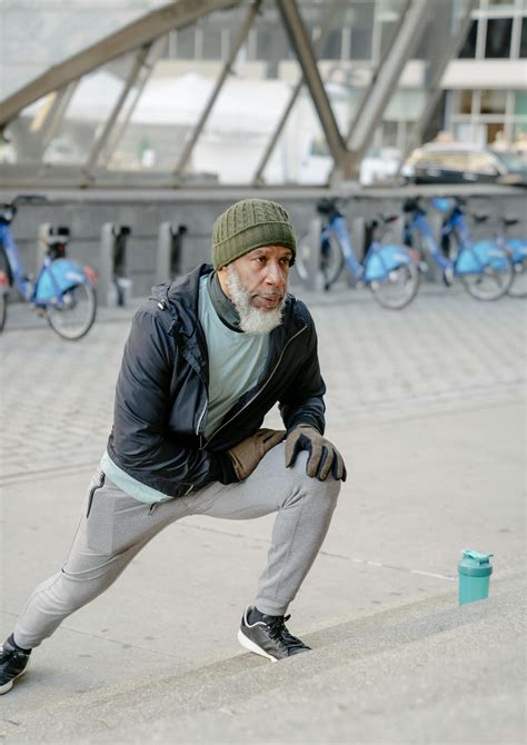 Low Sex Hormone Binding Globulin Levels Predict Lower Fracture Risk In Men Mdnewsline