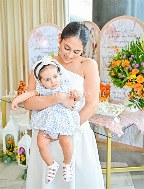 Bautizo Olivia Bustillo Bográn En San Pedro Sula Honduras Cortés