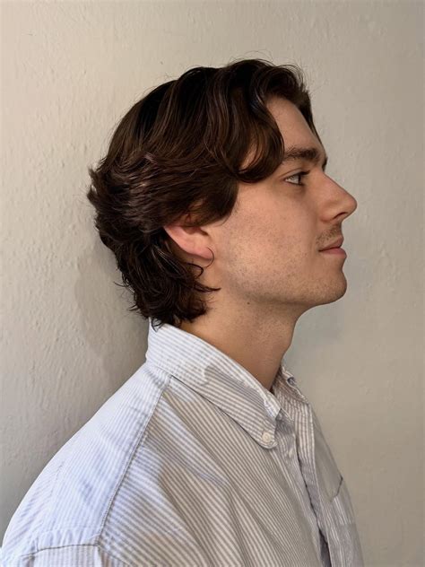 25 Trending Flow Haircuts For Men That Are Making Waves In 2026
