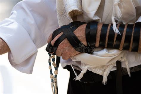 Holding Blue Techelet Tzitzit During Jewish Prayer Stock Image Image