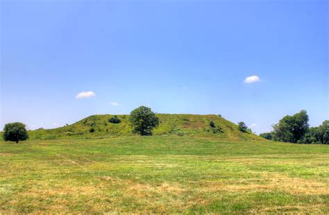 Monks Mound In The Distance At Cahokia Mounds Illinois Image Free