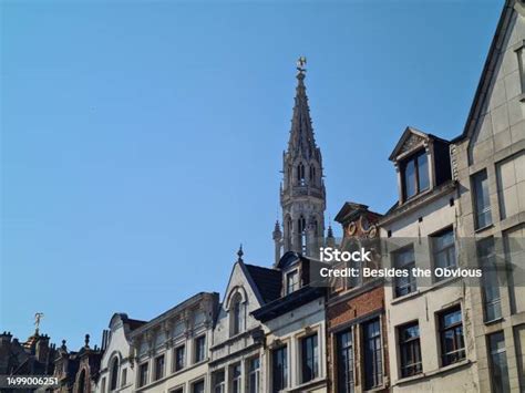 Edificios Tradicionales Decorados En Estilo Barroco De La Grand Place