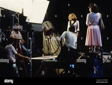 Bette Midler Lily Tomlin Big Business Touchstone Pictures File Reference