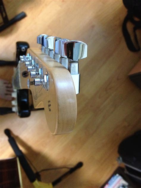 펜더 아메리칸 스탠다드 스트라토캐스터 Z01 중고악기 뮬