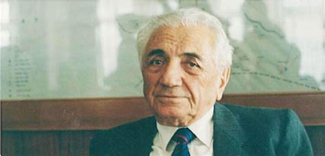 Cahit Kulebi How His Works Shaped Turkish Poetry Pop And Thistle