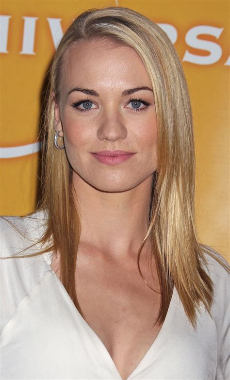 Picture Of Yvonne Strahovski