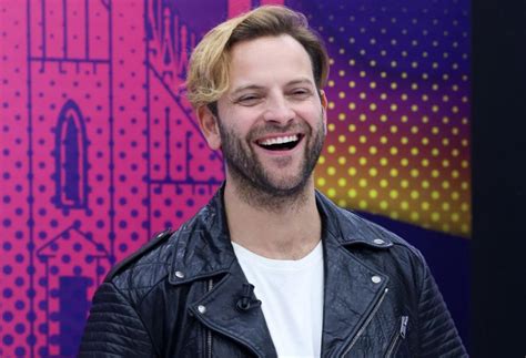 Supersex” Il Trailer Della Serie Su Siffredi Con Borghi Radio 105