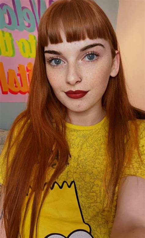 My Freckled Face 👩🏻‍🦰🧡 Rfaces