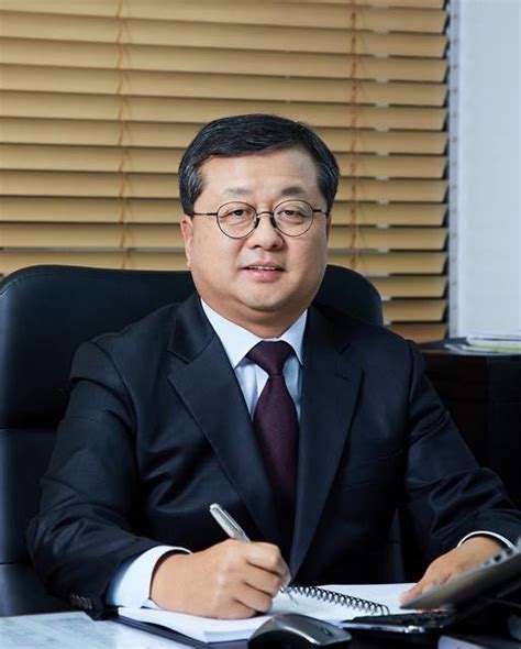 동서식품 새 대표이사에 김광수 마케팅 총괄 부사장 선임 비즈팩트 기사 The Fact