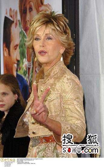 爆女星简 方达 与前夫留下3p性爱录影带图 搜狐娱乐