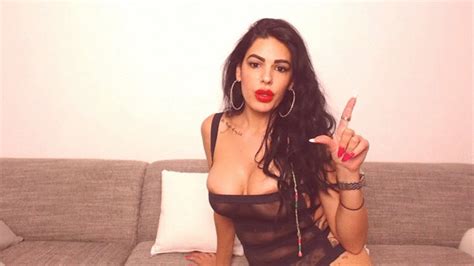 P Addict Part1 Countessolivia Clips4sale