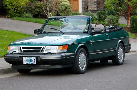 1992 Saab 900s Convertible For Sale On Bat Auctions Sold For 3 950