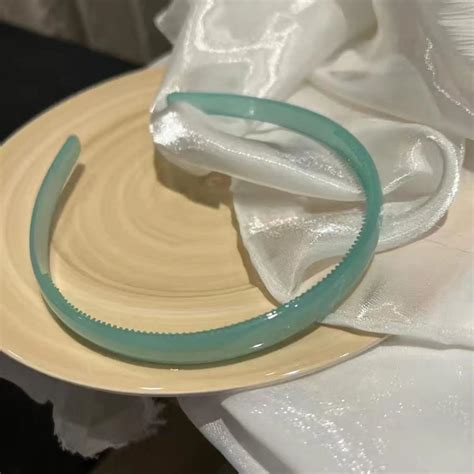 Translucent Hair Headband Shecaresdaily