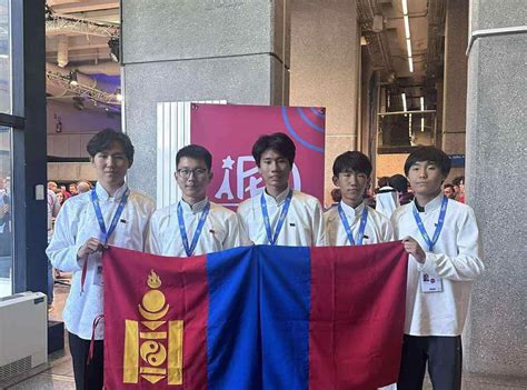 Олон улсын физикийн 55 дугаар олимпиадаас Монгол Улсын сурагчид хоёр мөнгө гурван хүрэл