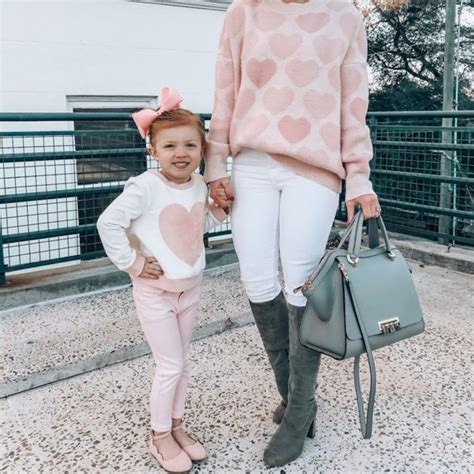 ست مادر دختری مجلسی و اسپرت ست مادر دختری عروسکی