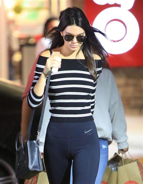 Kendall Jenner Latest Photos Celebmafia