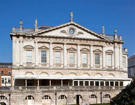 Famous Georgian Architecture