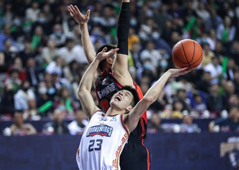 Cba重回主作客 球迷緣何埋單 新浪香港