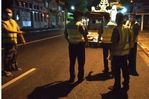 ဒဂုံမြို့နယ် ပြည်အရှေ့ရပ်ကွက်၌ နယ်မြေအေးချမ်းလုံခြုံရေး ယာဉ်ပိတ်ဆို့ စစ်ဆေး Information And