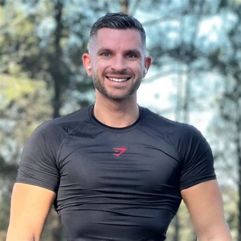 Le Pull Avec Esteban Vial • Spectacle à Paris Au Palais Des Glaces Dès