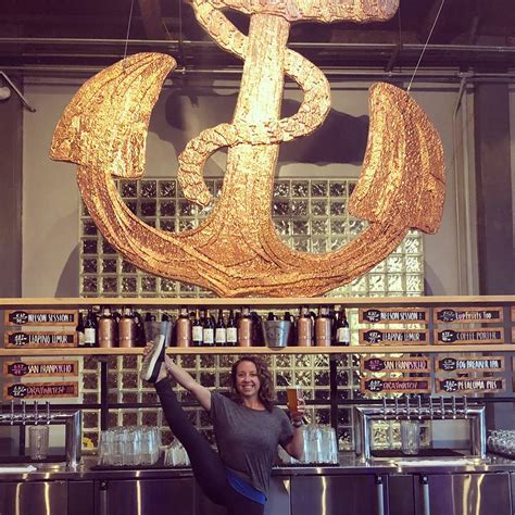 Après Yoga In San Francisco At Anchor Public Taps