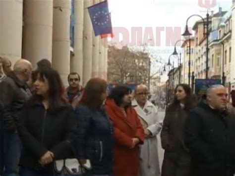 Стачка в Комисията за защита на потребителите искат увеличение на заплатите с 60 процента