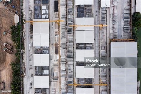 창고 공장의 건설 현장을 위한 프리캐스트 콘크리트 벽 패널의 공중 평면도 0명에 대한 스톡 사진 및 기타 이미지 0명 3차원 형태 개체 그룹 Istock