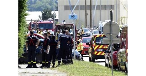 Домът на заподозрения за атентата във Франция е обискиран