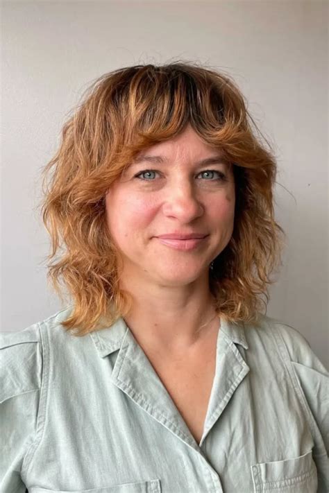 25 Stunning Shag Haircuts For Older Women Fabbon