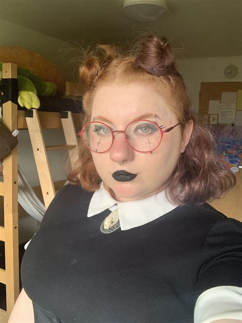 My First Date Look R Gothgirls