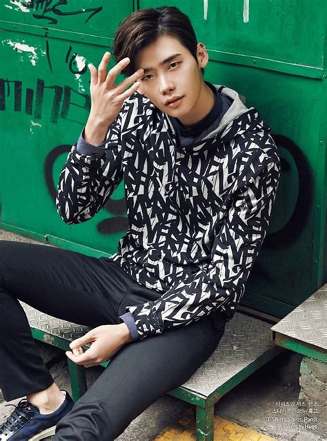 Foto Lee Jong Suk Di Majalah Ceci Edisi Maret 2013 Foto 2 Dari 185