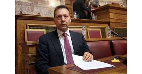 Централната банка на Гърция предупреди за фалит и излизане от еврозоната