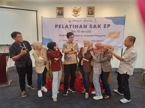 Pelatihan Persiapan Implementasi Sak Ep Eir Pd Dan Lgd Sinergi