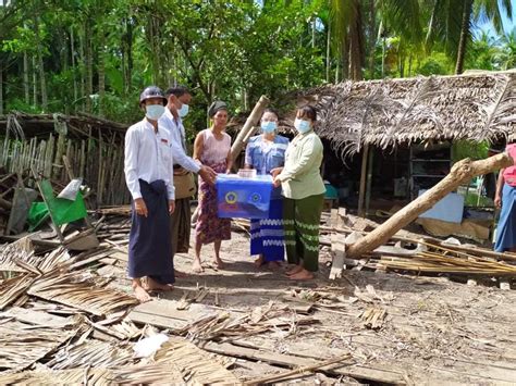 မော်လမြိုင်ကျွန်းမြို့နယ်တွင် မိုးသည်းထန်စွာရွာသွန်းပြီး လေပြင်းတိုက်ခတ်မှုကြောင့် နေအိမ်တစ