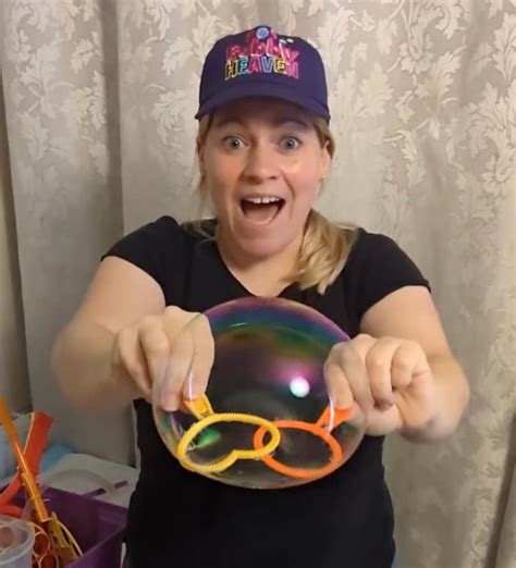 Bubble Magic Tricks Tutorial Guide Tom Noddy Caterpillar Blowing