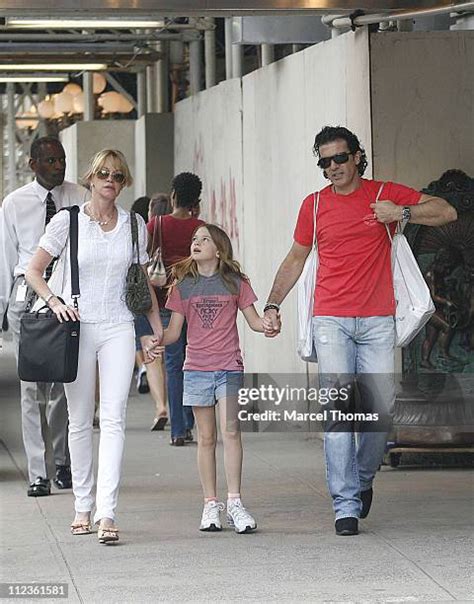 987 Stella Banderas Photos And High Res Pictures Getty Images