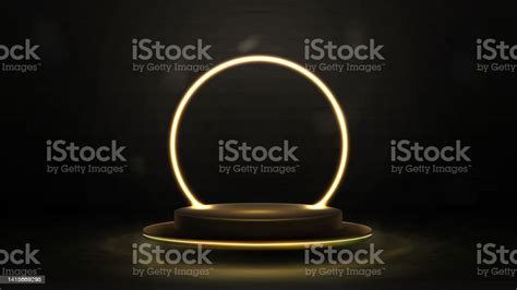 배경에 선 노란색 네온 링이있는 빈 금 연단 3d 렌더링 공중에 떠있는 받침대와 네온 서클 프레임이있는 어두운 추상적 인 장면 3차원 형태에 대한 스톡 벡터 아트 및 기타