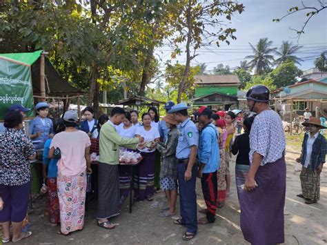 အိမ်မဲမြို့နယ်တွင် ကြက်ဥများကို စျေးလျော့ချ၍ အခွန်လွတ်စျေးတွင်ရောင်းခ
