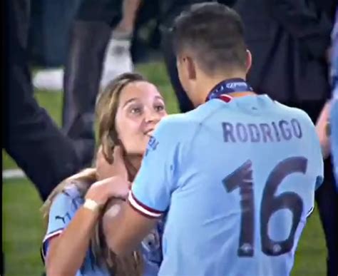 Wer Ist Die Freundin Von Rodri Engagierte City Anhängerin Und