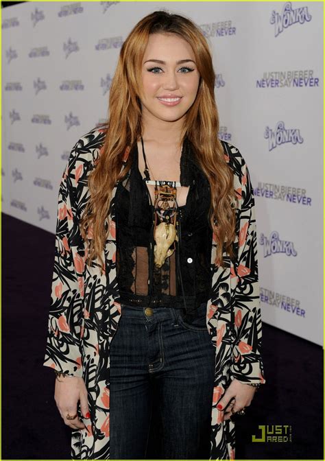 Miley Cyrus Never Say Never Night Photo 403606 Photo Gallery