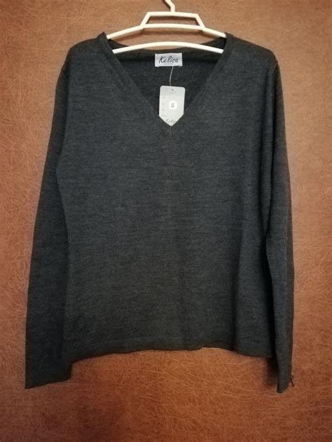 Светр італія — ціна 650 грн у каталозі Светри Купити жіночі речі за доступною ціною на Шафі