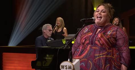 Talking To God This Is Us Star Chrissy Metz Sings At Grand Ole Opry