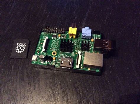 Hello Raspberry Pi Derzyklop
