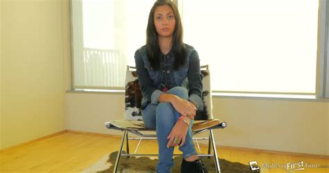 First Ever Dual Penetration Dual Internal Cumshot Bitch Gets Both Slots Filled With Exciting