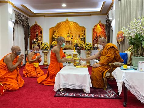 วันที่ ๑๗ กรกฎาคม ๒๕๖๕ พระมหาอาทิตย์ อมโร เจ้าคณะแขวงยานนาวา เจ้าอาวาสวัดทองบน ทำสามีจิกรรม