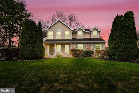 11 Doe Run Ln Pottstown Pa 19464 See Est Value Schools And More