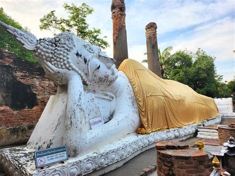 วัดใหญ่ชัยมงคล วัดพระนอน จังหวัดพระนครศรีอยุธยา Rb Thailand